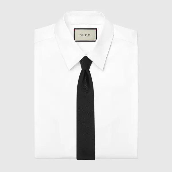 Gucci Silk Neck Tie With Double G Embroidery - Black