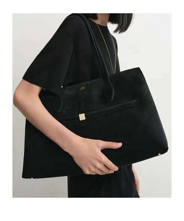 TOTEME Logo Embossed Lounge Tote Bag - Black