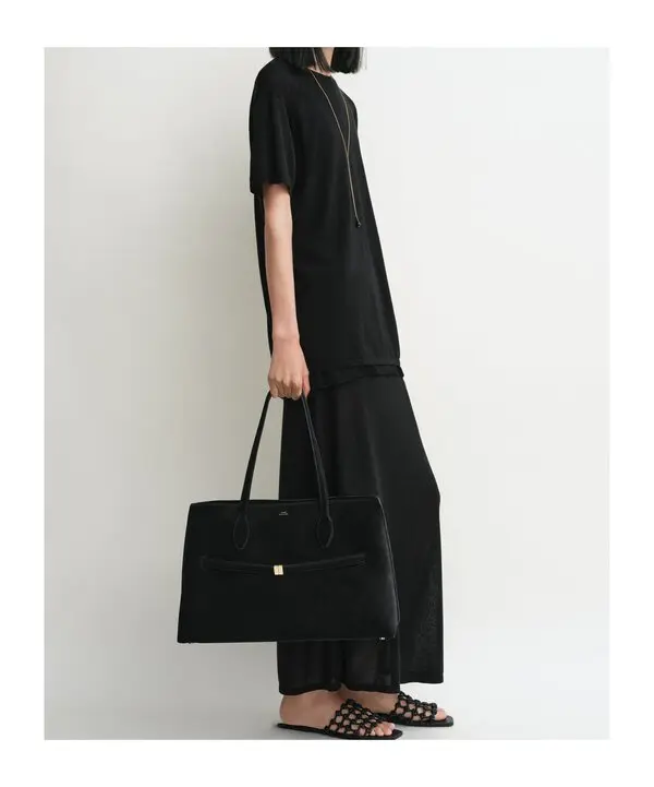 TOTEME Logo Embossed Lounge Tote Bag - Black