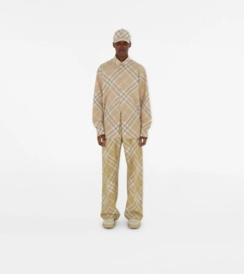 Burberry Checked Baseball Cap - Nude