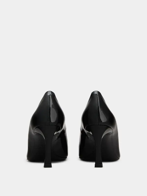 ROGER VIVIER Trompette Patent Leather Pumps With Metal Buckle - Black