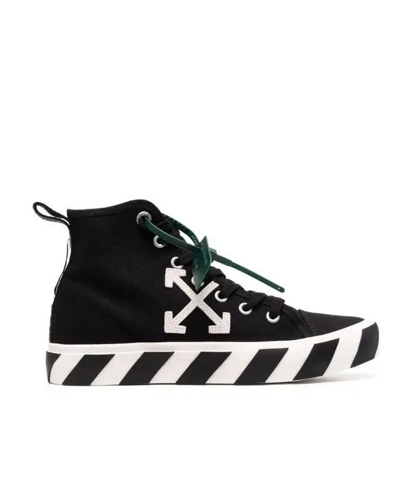 Off-White Vulcanized Mid-top Sneakers - Black