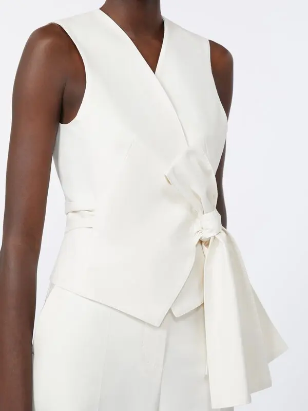 Max Mara Bow Detailed Gilet - White