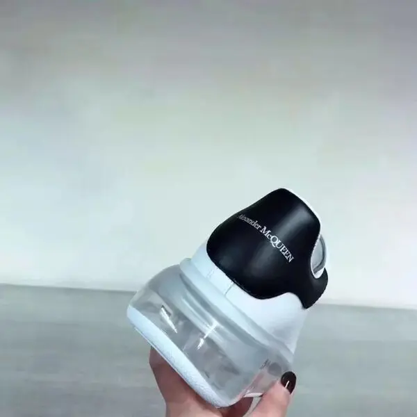 Alexander McQueen Oversized Low-top Sneakers In Smooth Leather With Transparent Sole - White
