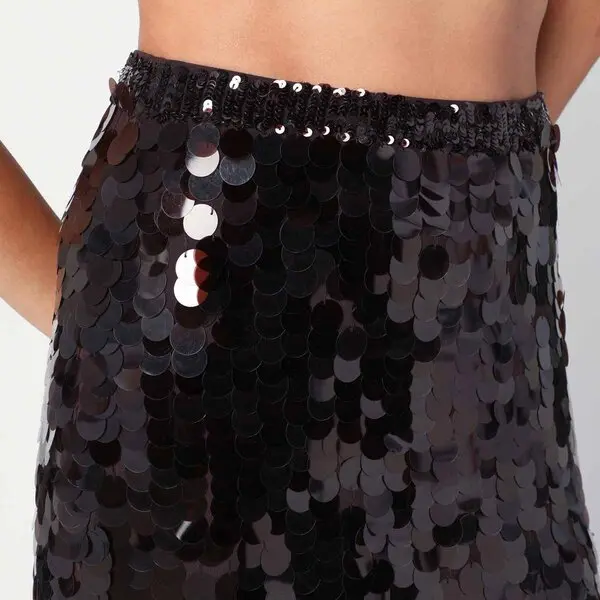 P.a.r.o.s.h Embellished Sequined Skirt - Black