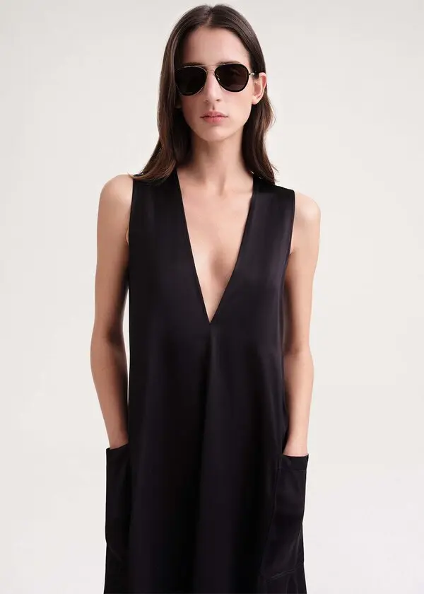 TOTEME Sleeveless V-neck Maxi Dress With Pockets