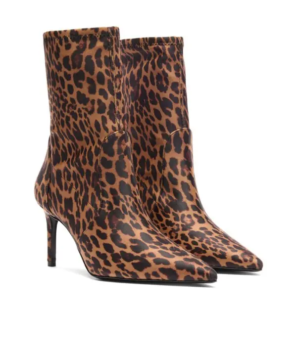 STUART WEITZMAN Pointed Toe High Heel Boots