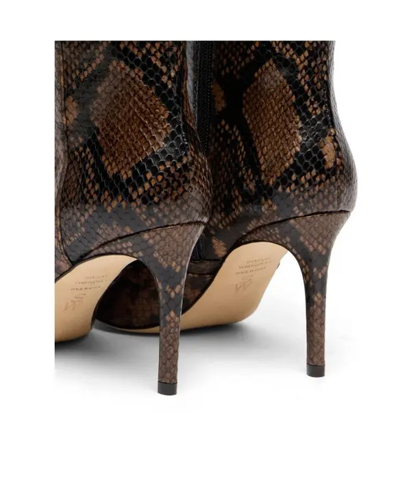 STUART WEITZMAN Pointed Toe Stiletto Heel Boots