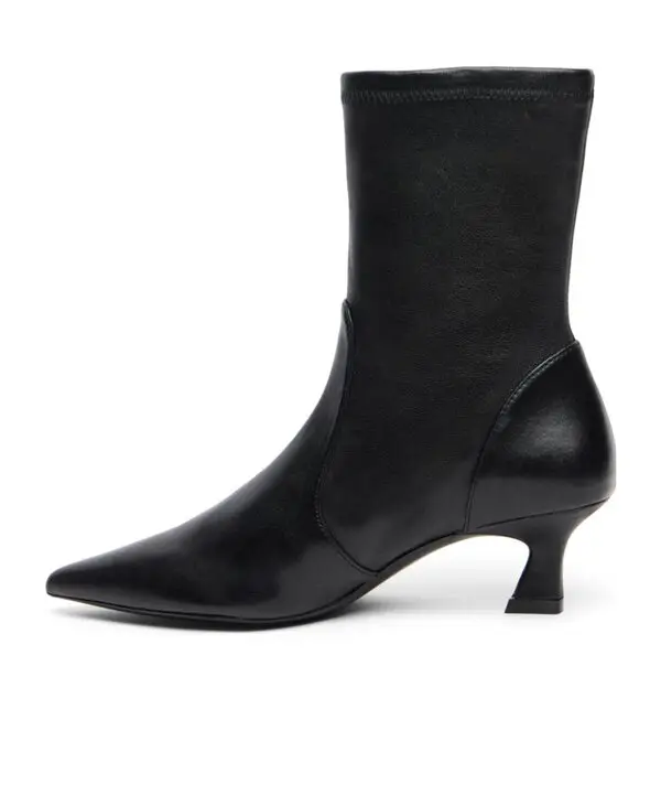 STUART WEITZMAN Vinnie Bootie 50 - Black