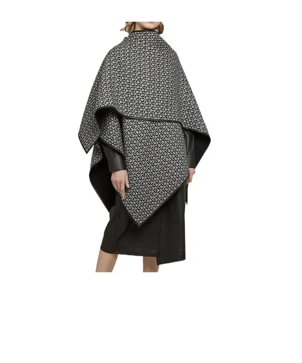 FERRAGAMO Gancini Reversible Knitted Cape