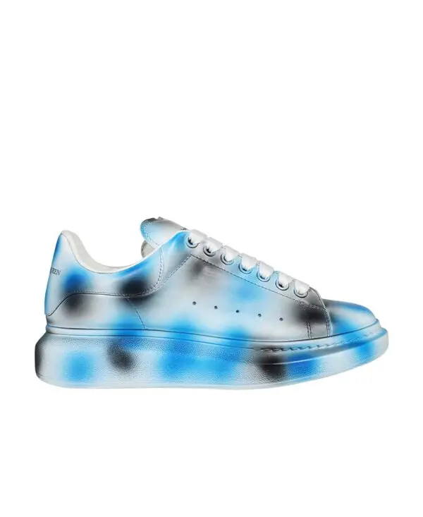 Alexander McQueen Logo Spray Paint Sneakers - Blue