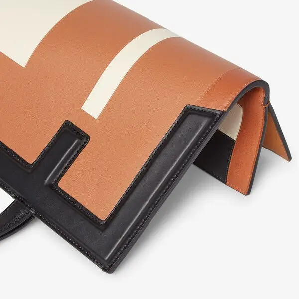 Fendi Flip Medium Tote Bag - Multicolor