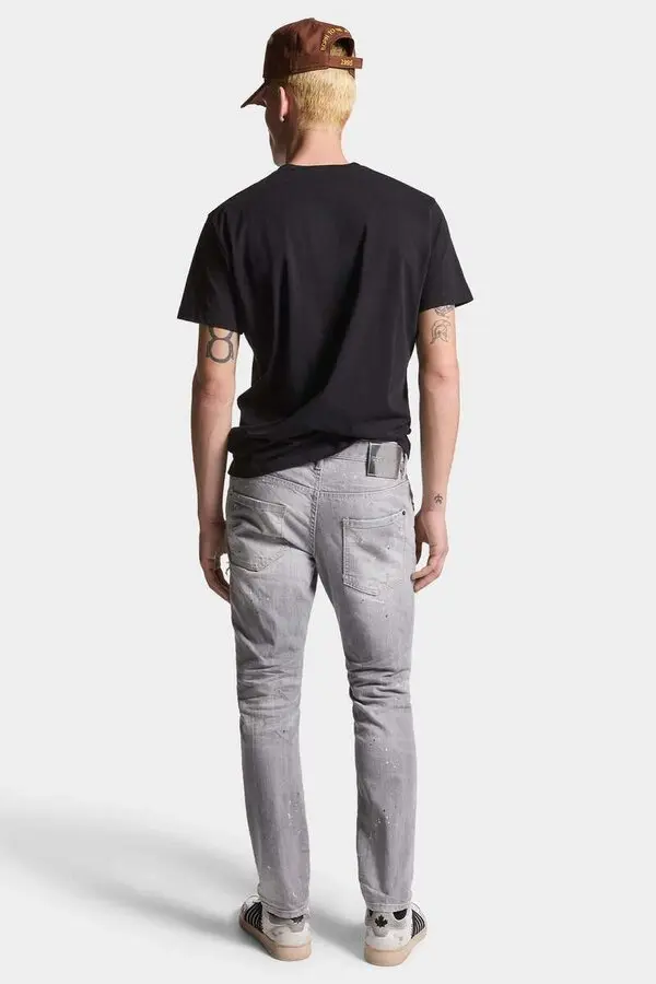 Dsquared2 Distressed Straight-leg Jeans - Grey