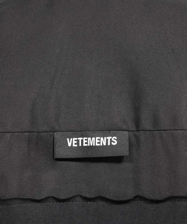 Vetements Logo Shirt