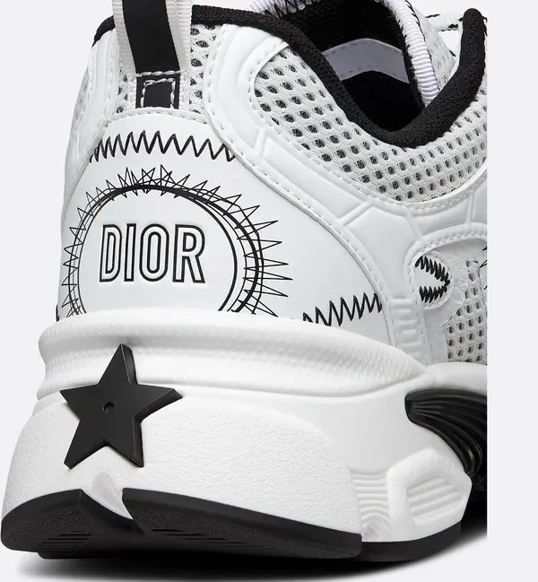 Dior Chrono Sneakers With Graphic Detailing - White/black