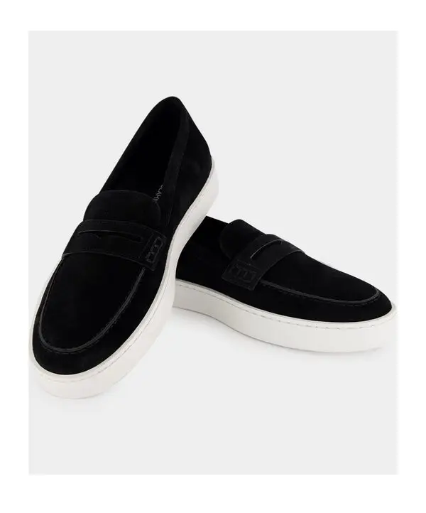 Manolo Blahnik Round Toe Loafers