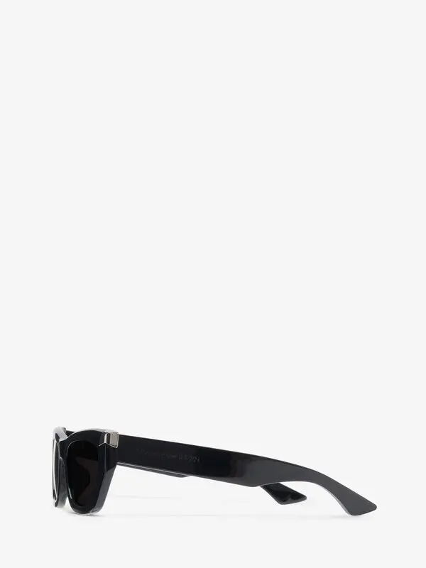 Alexander McQueen Cat-eye Frame Sunglasses - Black
