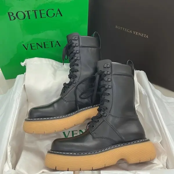 Bottega Veneta Leather Lace-up Ankle Boots