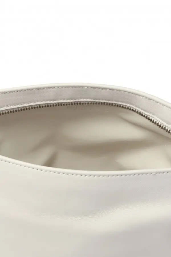 Bottega Veneta Bv Twist Clutch