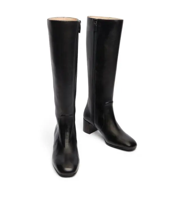 STUART WEITZMAN Maeve Zip Boot - Black