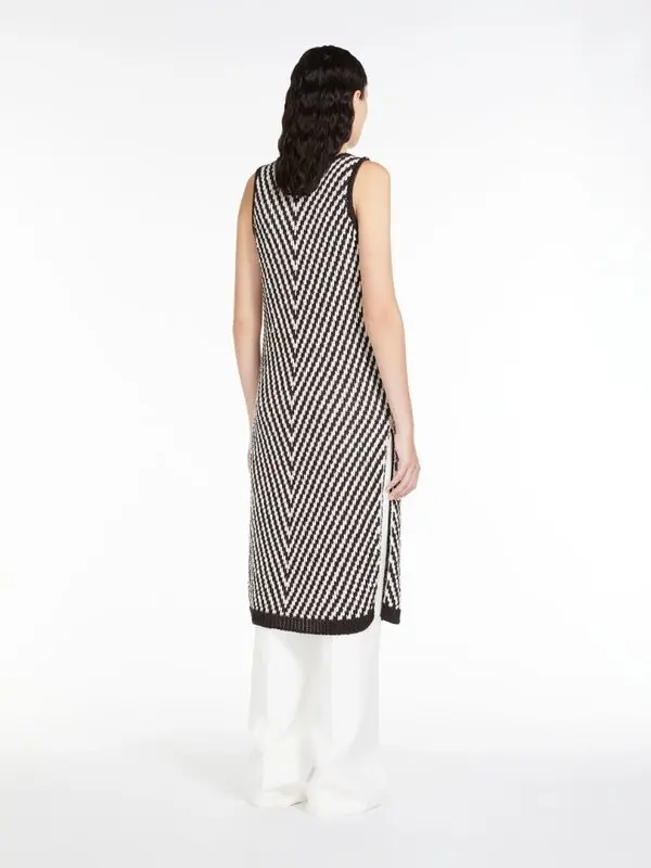 Max Mara Sleeveless Pullover With Herringbone Pattern