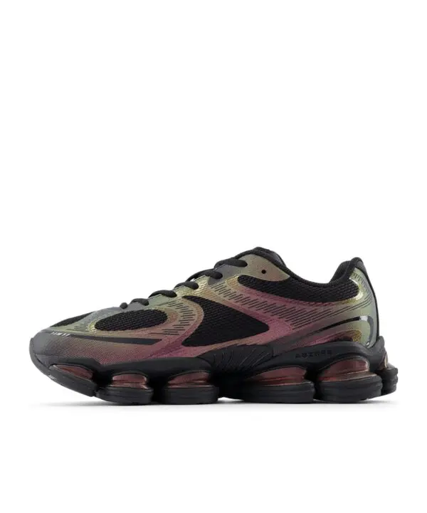 NEW BALANCE Abzorb 2000 Pods Panelled Sneakers