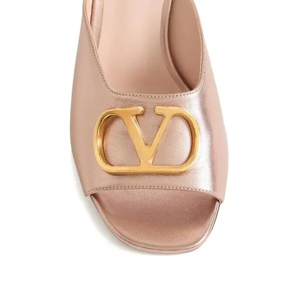 Valentino Garavani Square Open Toe Heeled Sandals - Pink