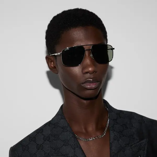 Gucci Navigator Frame Sunglasses