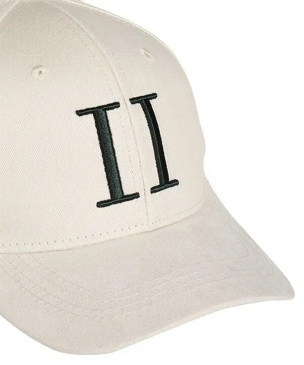 LES DEUX Logo Baseball Cap - White