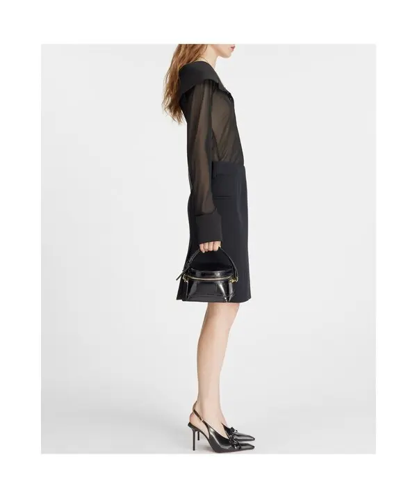Jacquemus Off-shoulder Pointed Collar Shirt
