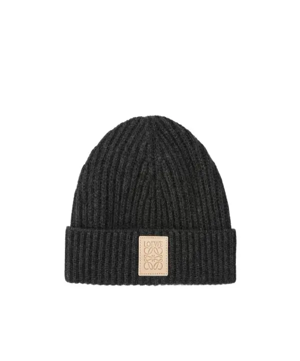 Loewe Cashmere Beanie With Leather Patch - Black