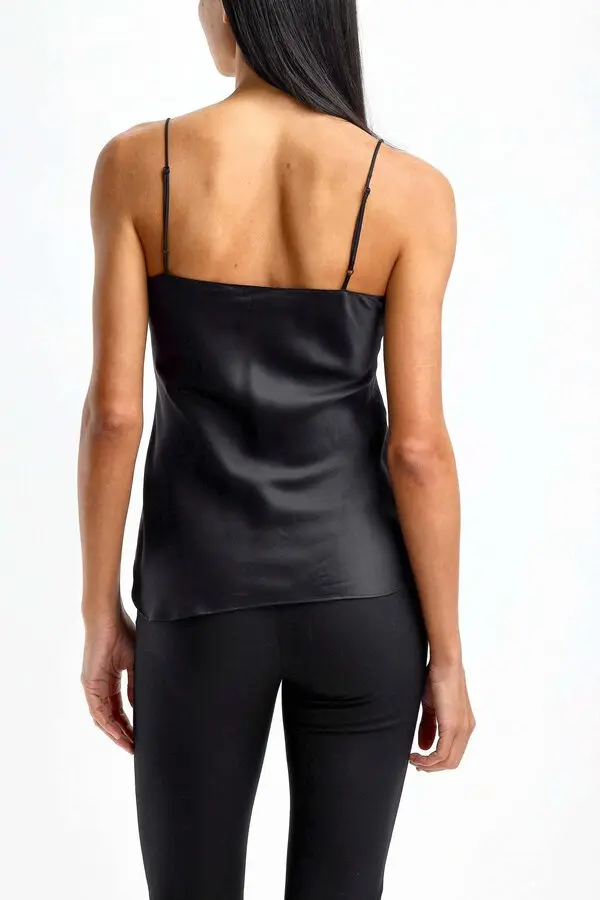 NILI LOTAN Sleeveless V-neck Camisole