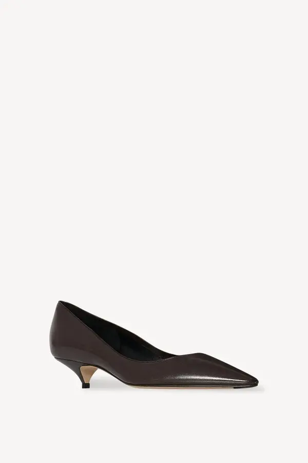 THE ROW Liliisa Kitten Two Pumps - Lacquer Brown