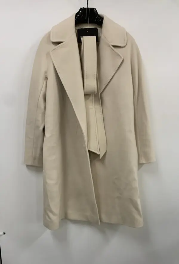 Max Mara Belted Coat With Wide Lapels - Ivory