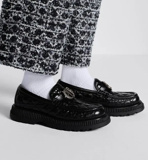 Dior Logo Plaque Slip-on Loafers - Black