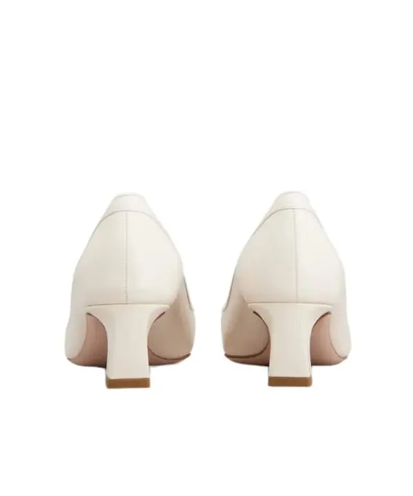 ROGER VIVIER Trompette Pumps In Leather - Cream