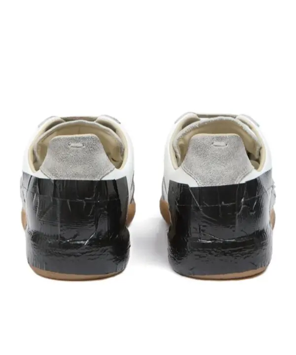 MAISON MARGIELA Panelled Lace-up Sneakers - Multicolor