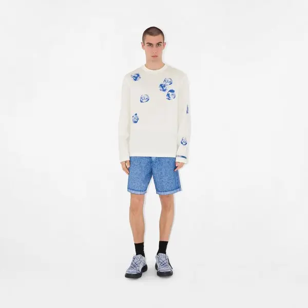 Burberry Equestrian Knight Motif Turn-up Cuff Shorts