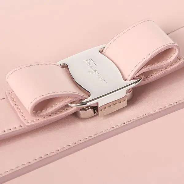 FERRAGAMO Vara Rw Series Shoulder Bag