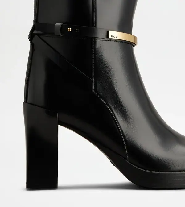 TOD'S 80mm Leather Boots - Black