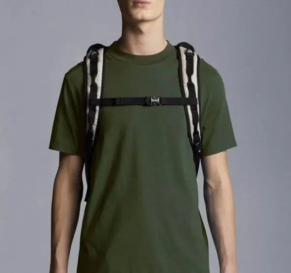 Moncler Logo-trim T-shirt