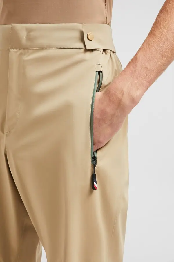Moncler Tailored Trousers With Zip Pockets - Light Brown