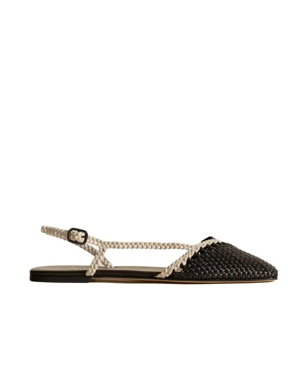 Hereu Square Toe Flat Sandals With Adjustable Ankle Strap - Black