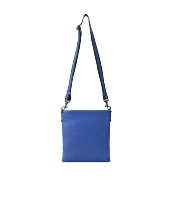 Bottega Veneta Knitted Cross-body Bag - Blue