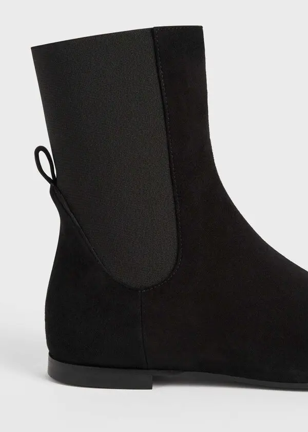 TOTEME Suede Chelsea Boots
