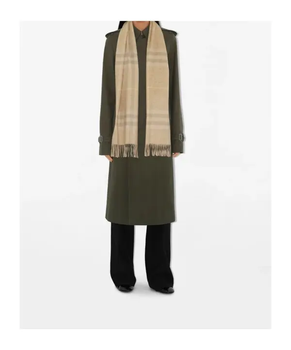 Burberry Checked Fringed Edge Scarf - Linen Mixed Color