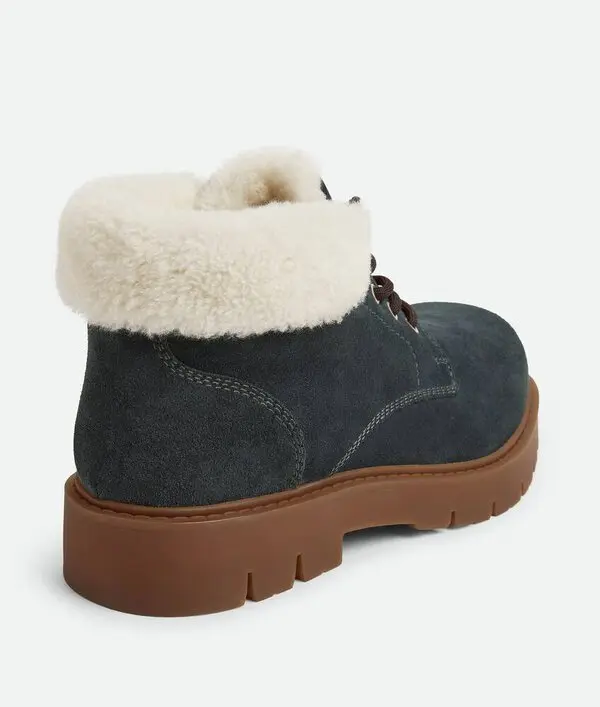Bottega Veneta Haddock Suede Lace-up Boots With Merino Wool Collar - Black