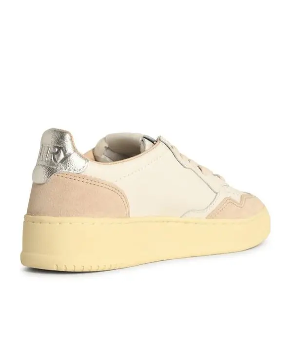 AUTRY Medalist Leather Sneakers - Nude