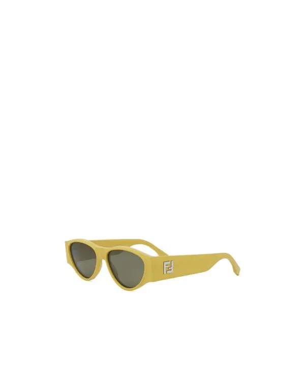 Fendi Cat Eye Frame Sunglasses