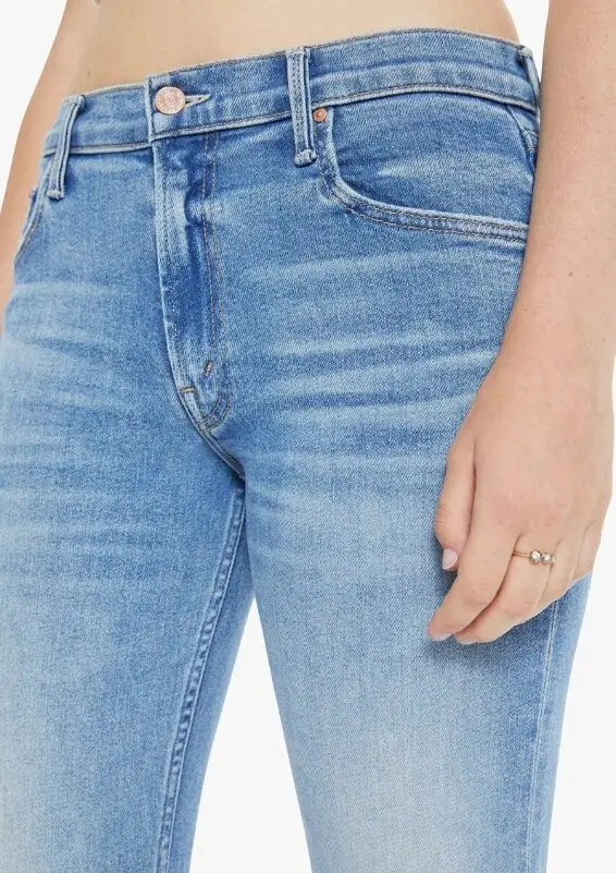 MOTHER The Bookie Sneak Jeans